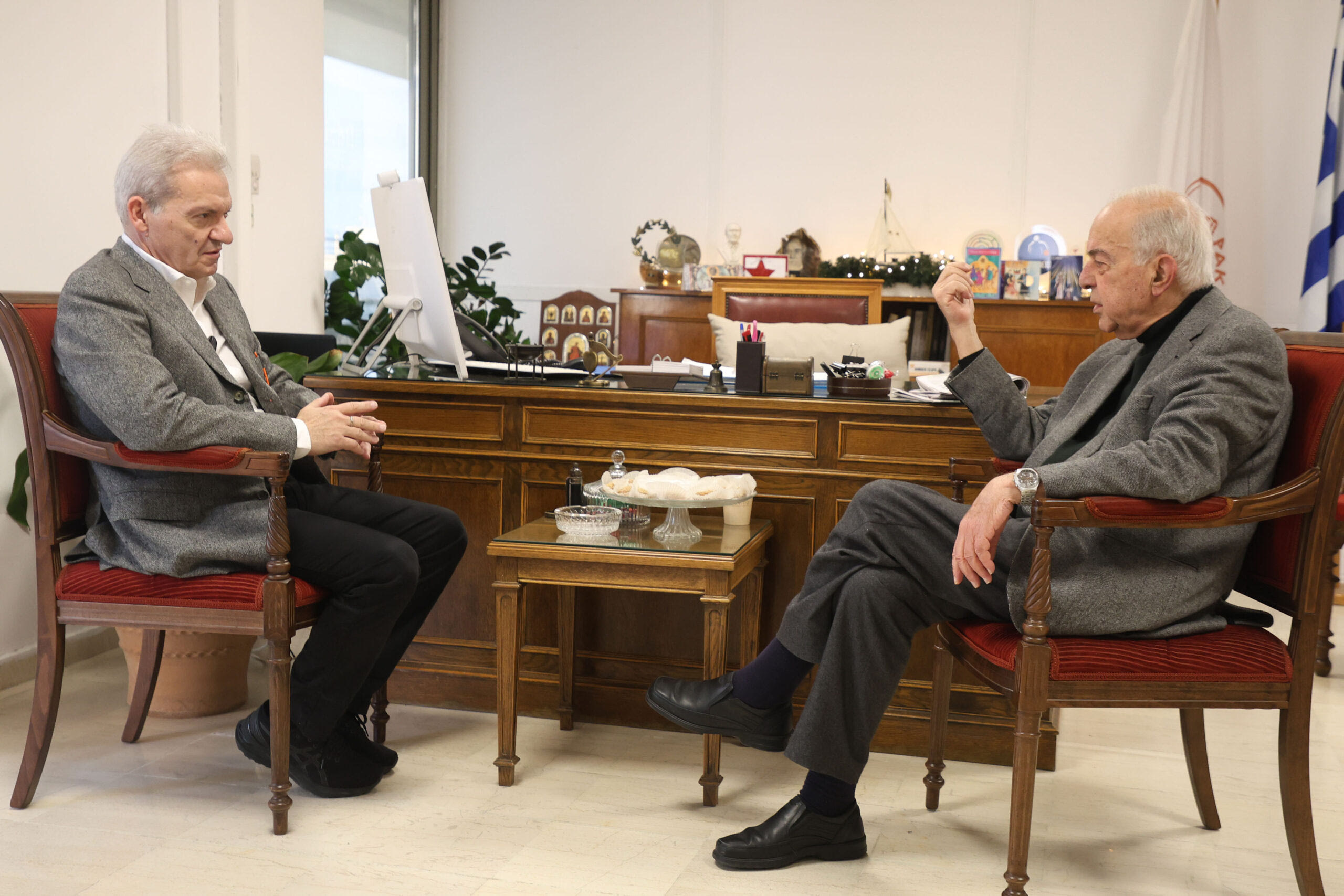 Στα χέρια του νέου Δημάρχου Αλ. Καλοκαιρινού η Λότζια - PATRIS.GR