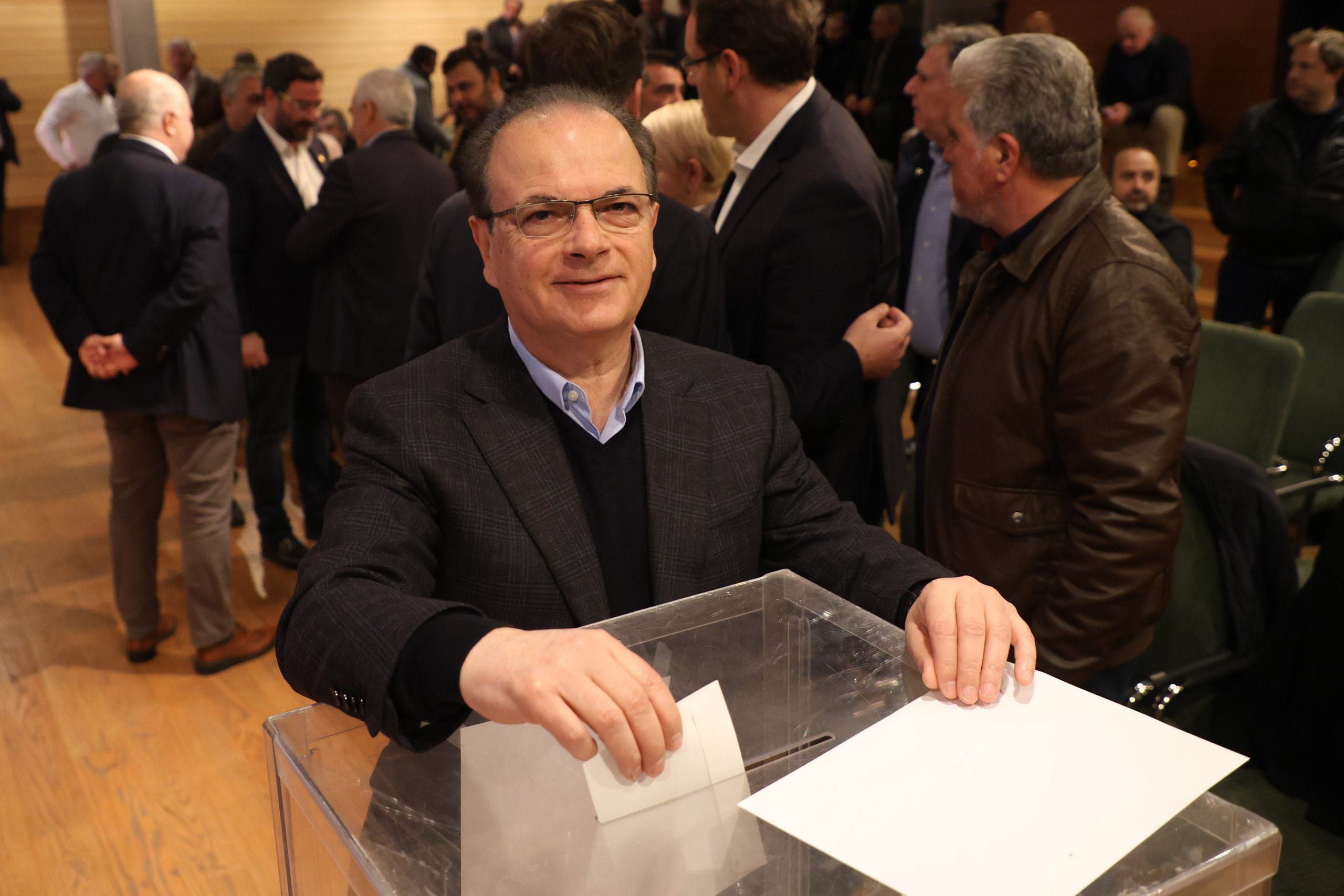 Νέος πρόεδρος της ΠΕΔ ο Γ.Μαρινάκης - άνετη η επικράτηση του - PATRIS.GR