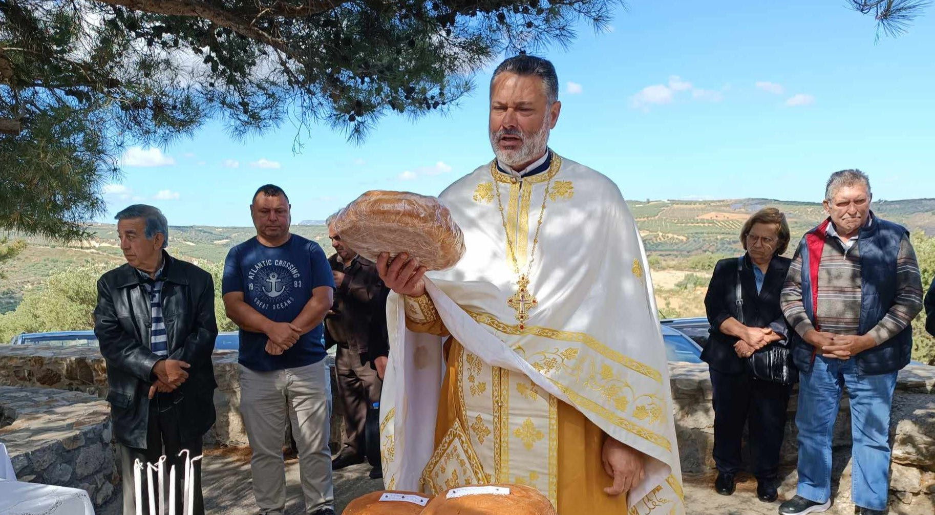 Στο εκκλησάκι του Αγίου Γεωργίου στο Βορίτσι - PATRIS.GR