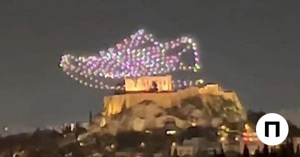 Η Επιτροπή Ολυμπίων και Κληροδοτημάτων τα βρίσκει όλα νόμιμα με το drone show στην Ακρόπολη ...